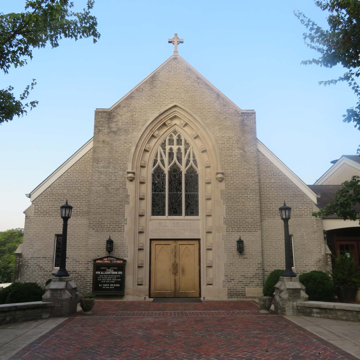 All Saints’ Episcopal Church – Chasing Churches
